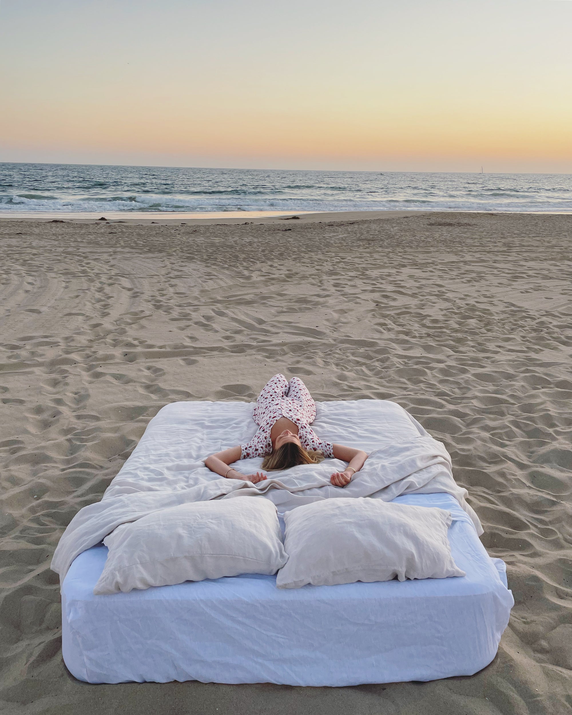 Botana: Sustainable Luxury Bedding Made From 100% Hemp